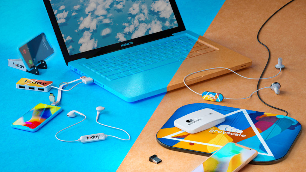 Smart working: gadgets to deal with new 'normal' work