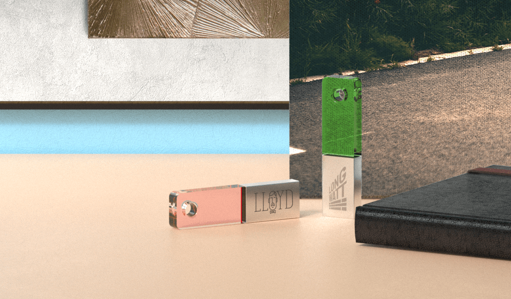Barracuda Color: USB Flash Drives | Maikii